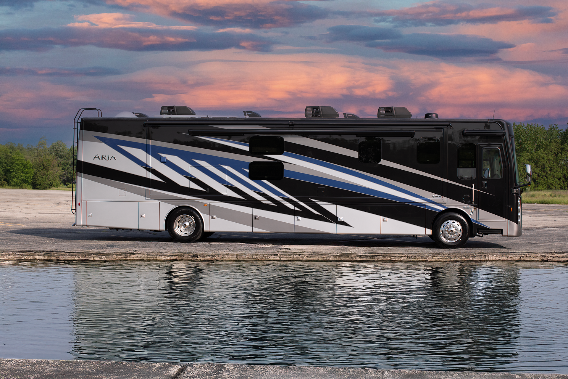 Thor Aria Class A Diesel Motorhome - Thor Motor Coach