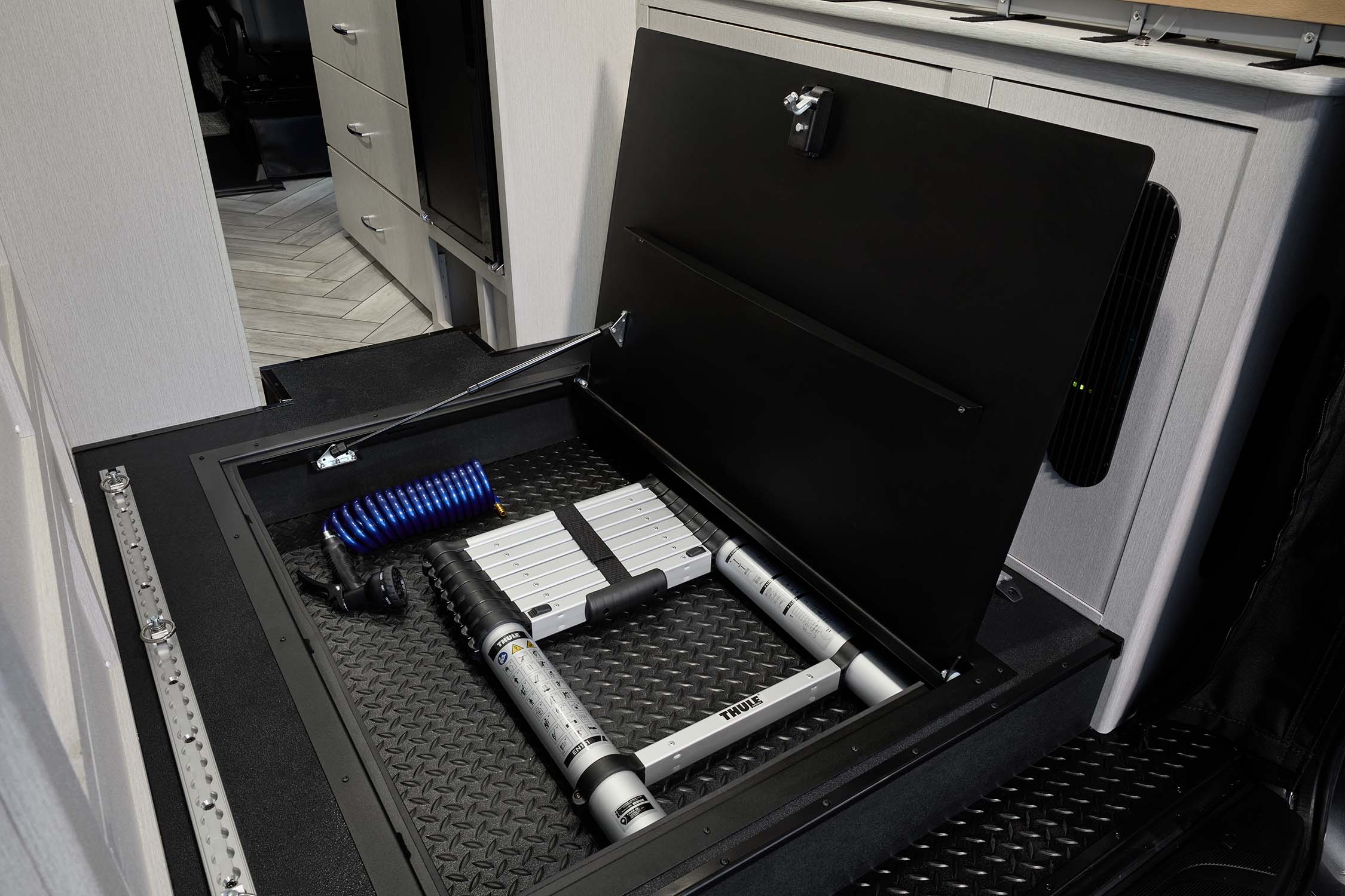 Thor Tranquility® Mercedes Sprinter Vans - Thor Motor Coach