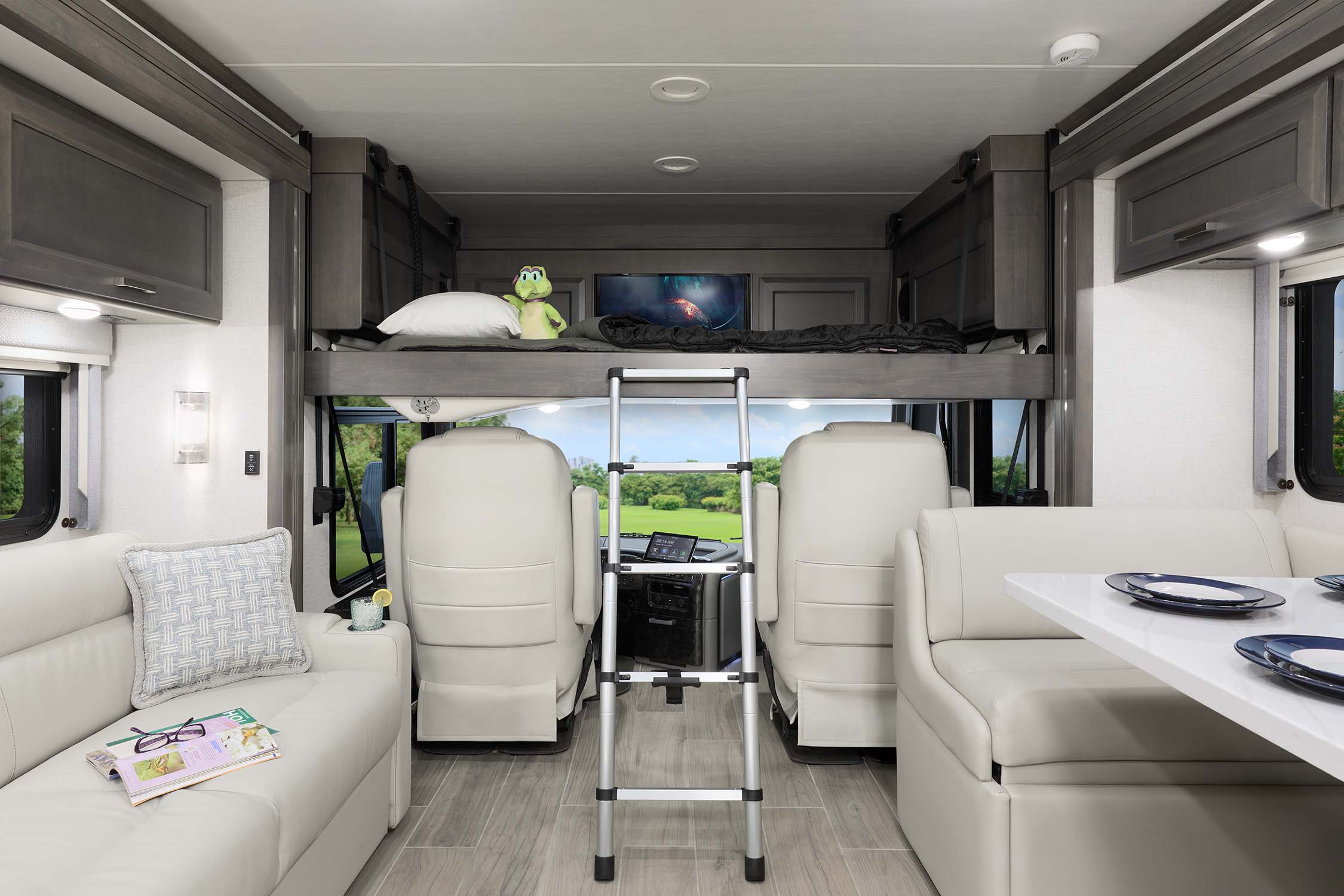 Thor Aria Class A Diesel Motorhome - Thor Motor Coach