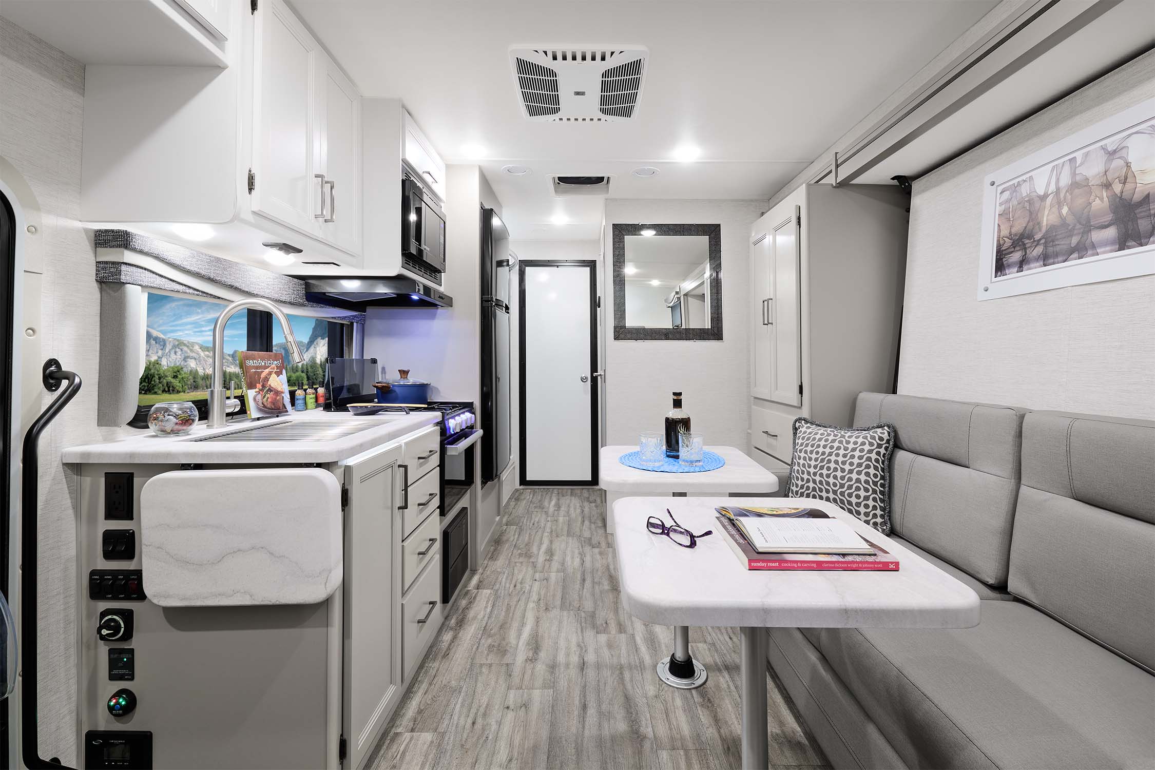 Thor Outlaw® Class C Toy Hauler Motorhomes - Thor Motor Coach