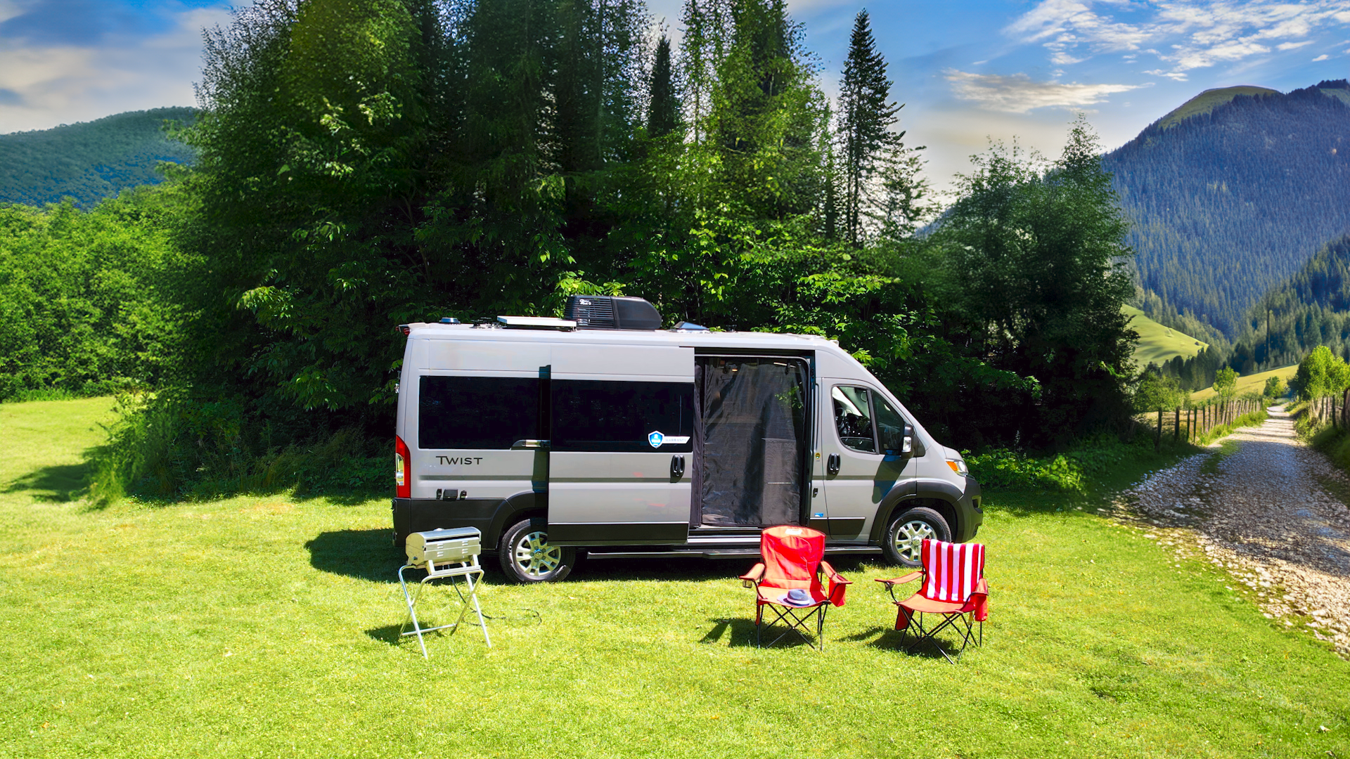 Class B Vans built for luxurious travel - Thor Motor Coach