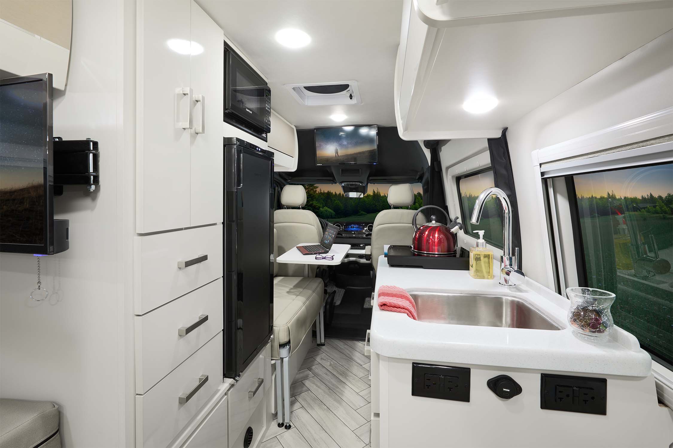 Thor Sanctuary Mercedes Sprinter Vans - Thor Motor Coach