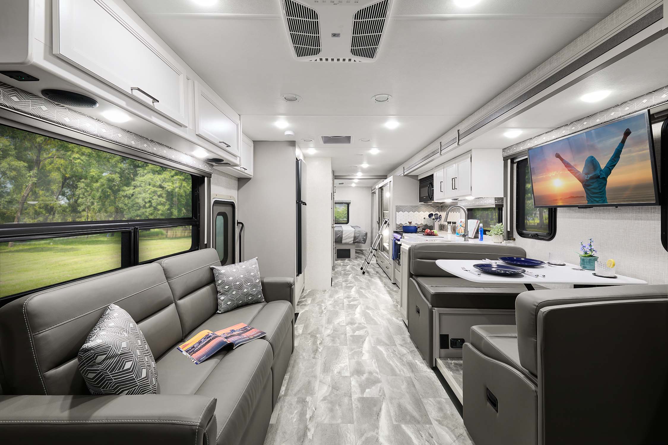 Thor Windsport Class A Motorhomes - Thor Motor Coach