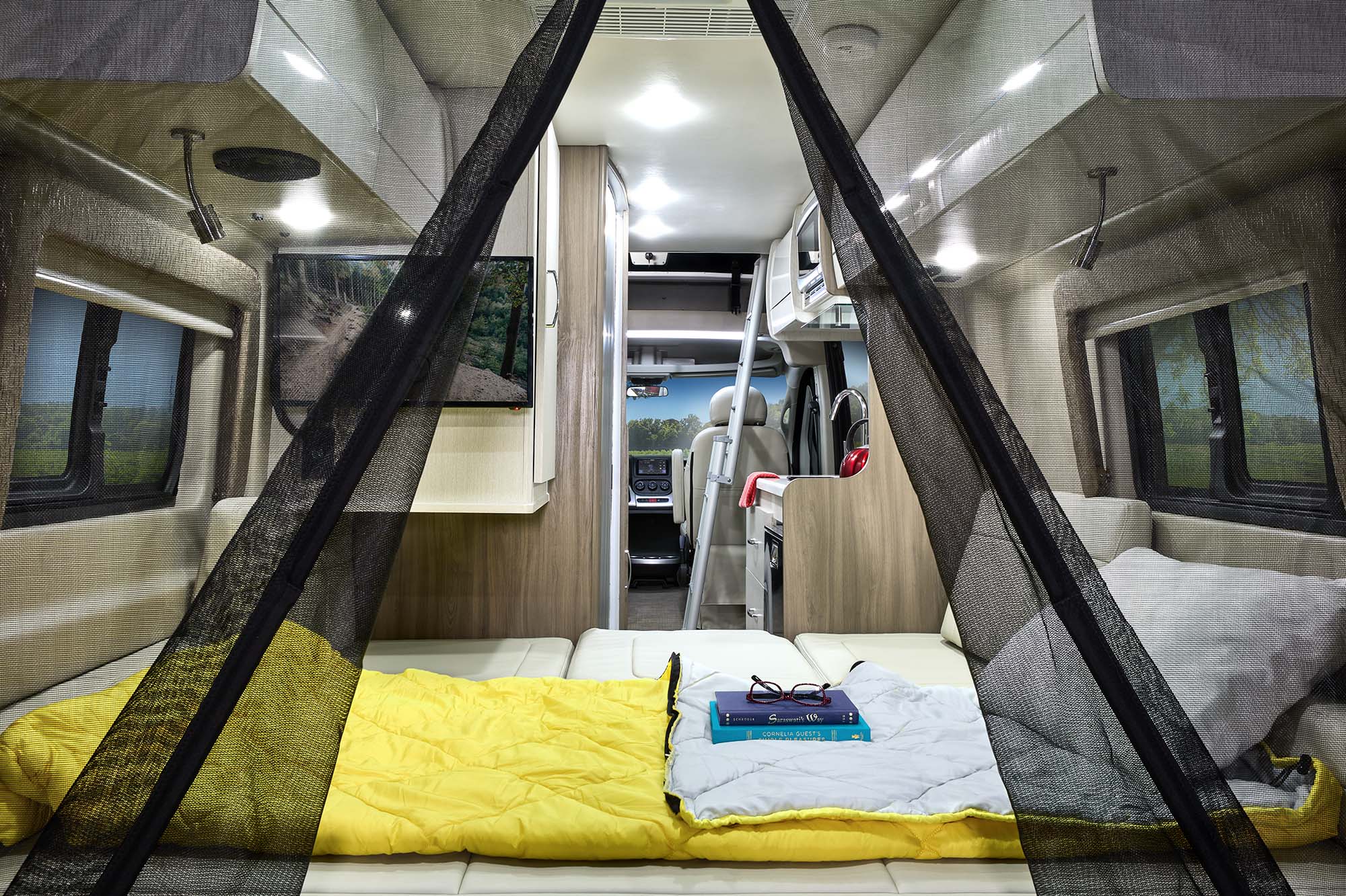 Thor Tellaro® B Vans - Thor Motor Coach